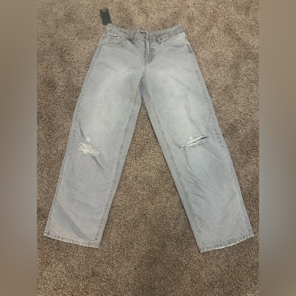 wild fable | Jeans | Nwt Wild Fable Womens Mid Rise 9s Relaxed Straight ...